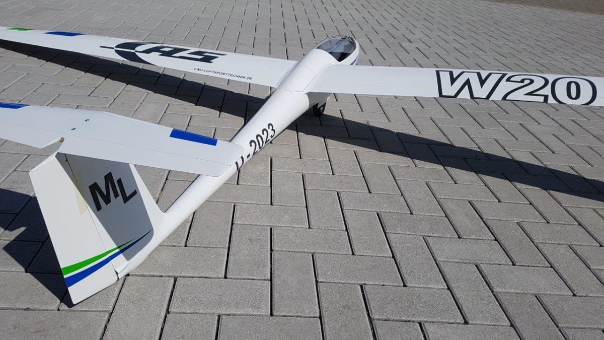 ASW20 4,20m D-Box Biaxial Carbon – mit langen Winglets im “Race Design ...
