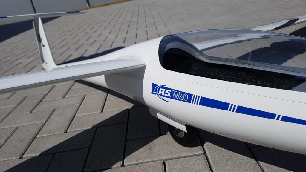 ASW20 4,20m D-Box Biaxial Carbon – mit langen Winglets im “Race Design ...