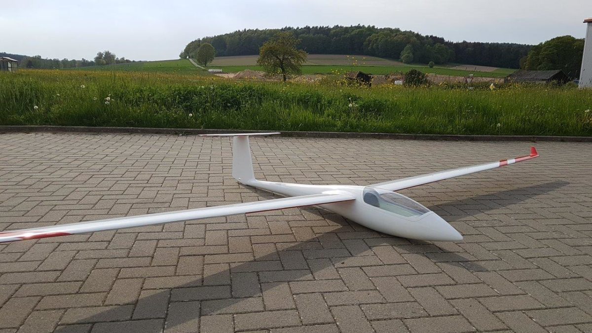 ASW20 4,20m D-Box Biaxial Carbon – mit langen Winglets weiß/rot | CNC ...