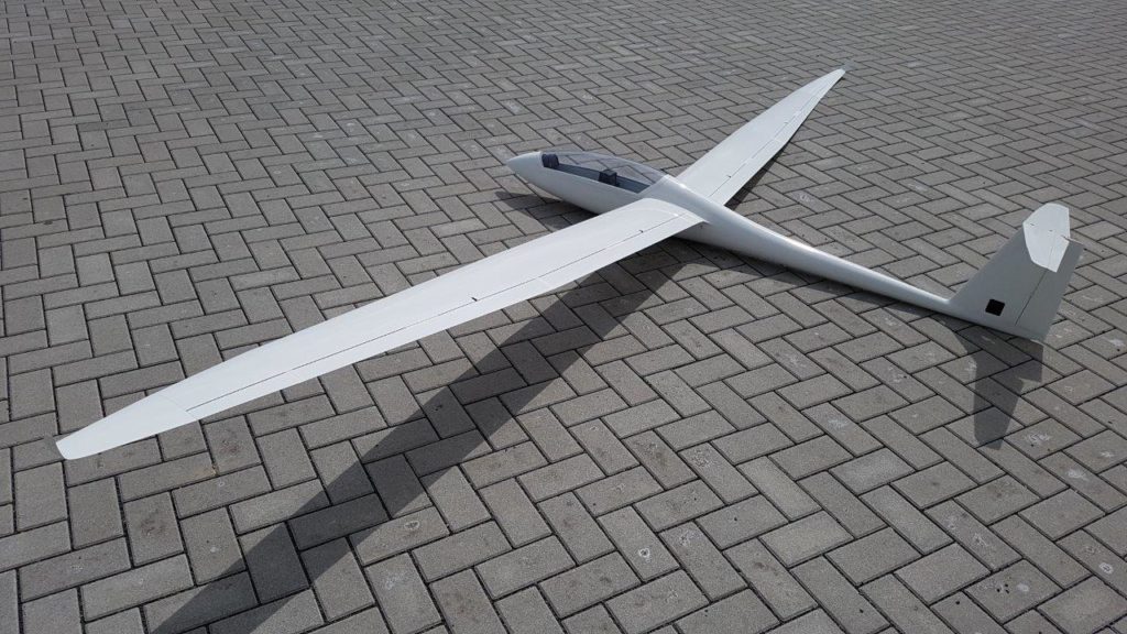 DUO DISCUS carbon 4,44 m (4,62m), weiß/graue Unterseite | CNC ...